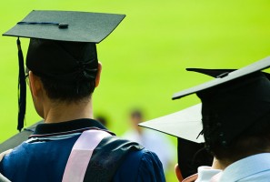 4 Zero Waste Graduation Gifts